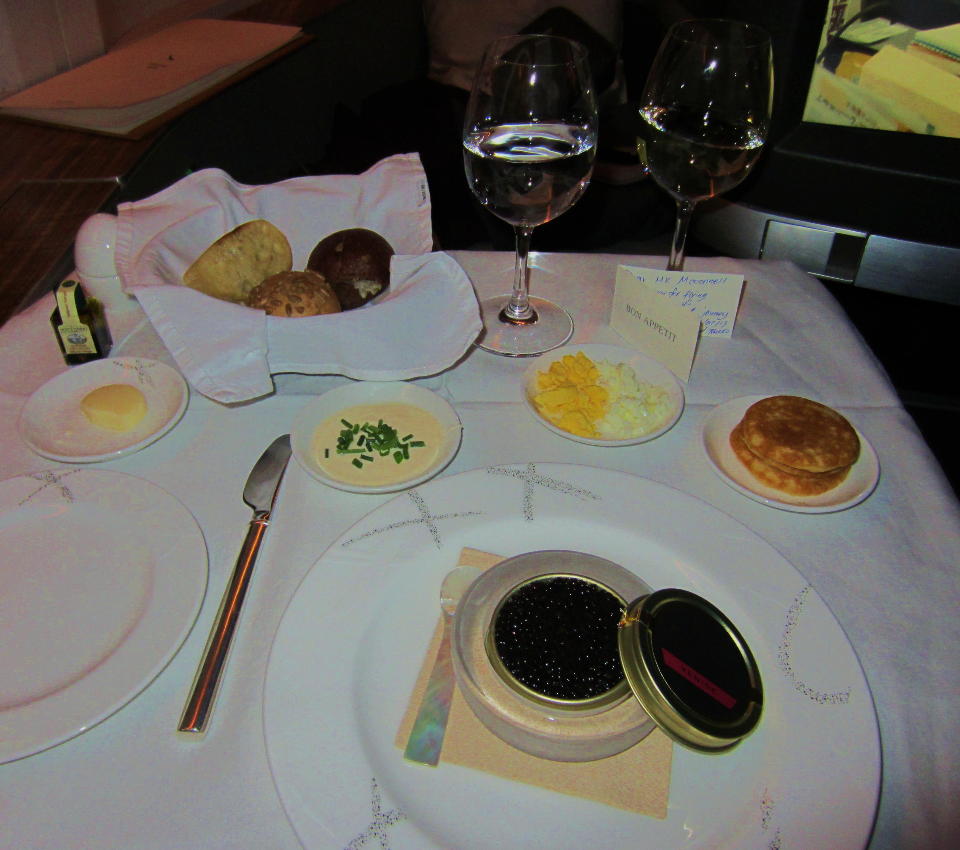Which International First Class is Best: Cathay Pacific, Qatar, or ...